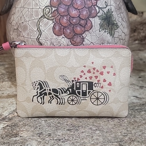 Coach | Bags | Coach Nwt Limited Edition Hearts Horse And Carriage ...